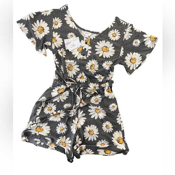 LuLaRoe | Pants & Jumpsuits | Lularoe Xanthe Romper | Poshmark